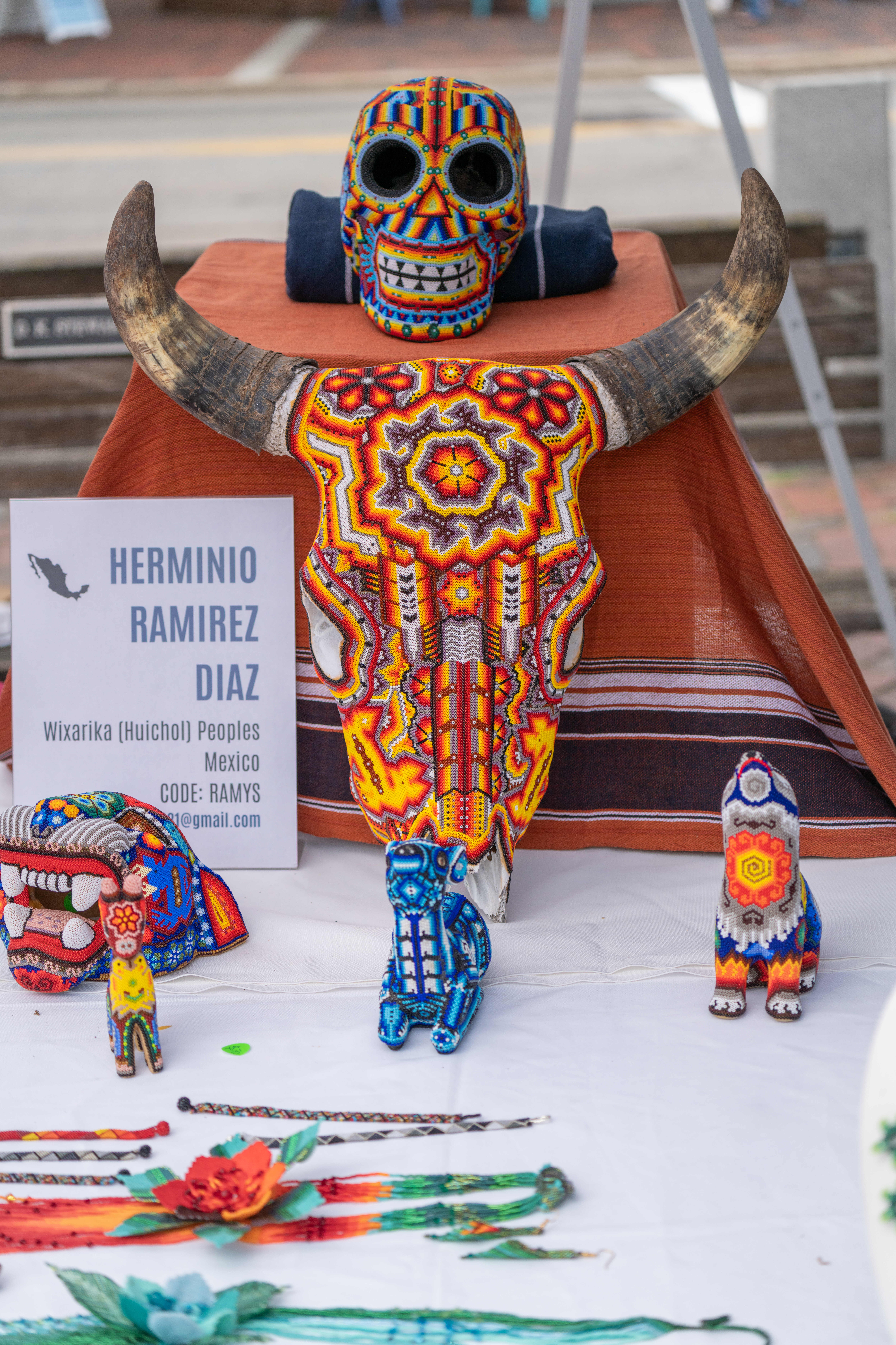 Painting with Beads: Herminio Ramirez Diaz | Cultural Survival