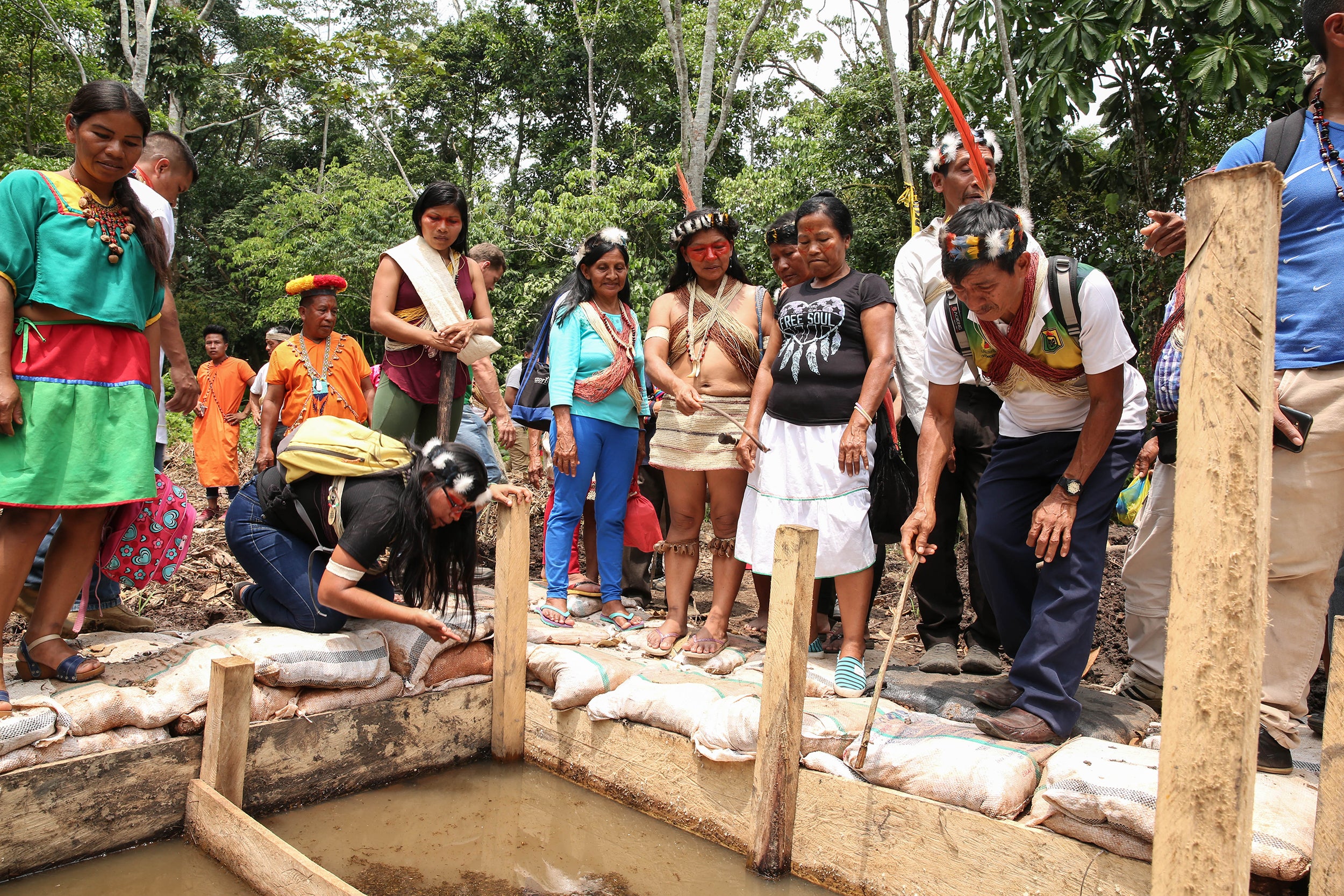 A Way of Life More Precious Than Oil: THE WAORANI OF ECUADOR Win A ...
