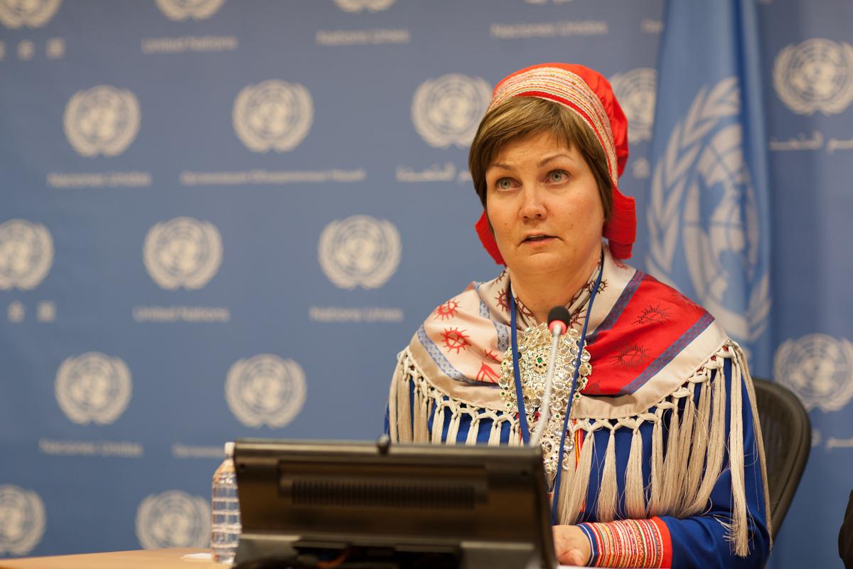 Interviews with Aili Keskitalo and Som Chanmony on the Paris COP21 ...